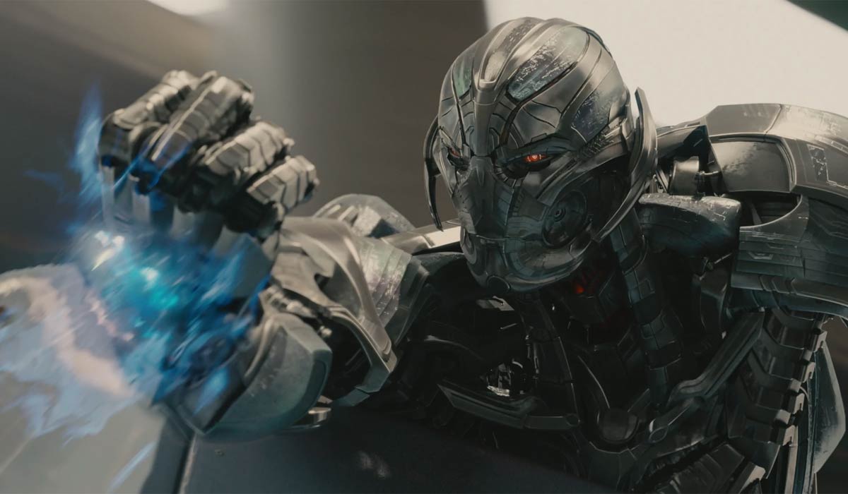 Villanos inteligencia artificial, Visión vs Ultrón: ¿Cuál es la mejor ...